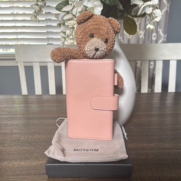 Moterm | Accessories | Moterm Weeks Trifold Pink Leather Planner | Poshmark